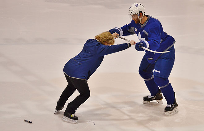 The Woman Who's Teaching the NHL How to Skate - Pacific Standard