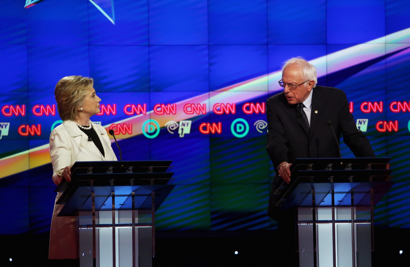 Clinton vs. Sanders: Who’s the Real ‘New Yorker’?