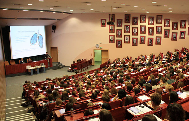 What Do College Professors Do All Day? - Pacific Standard