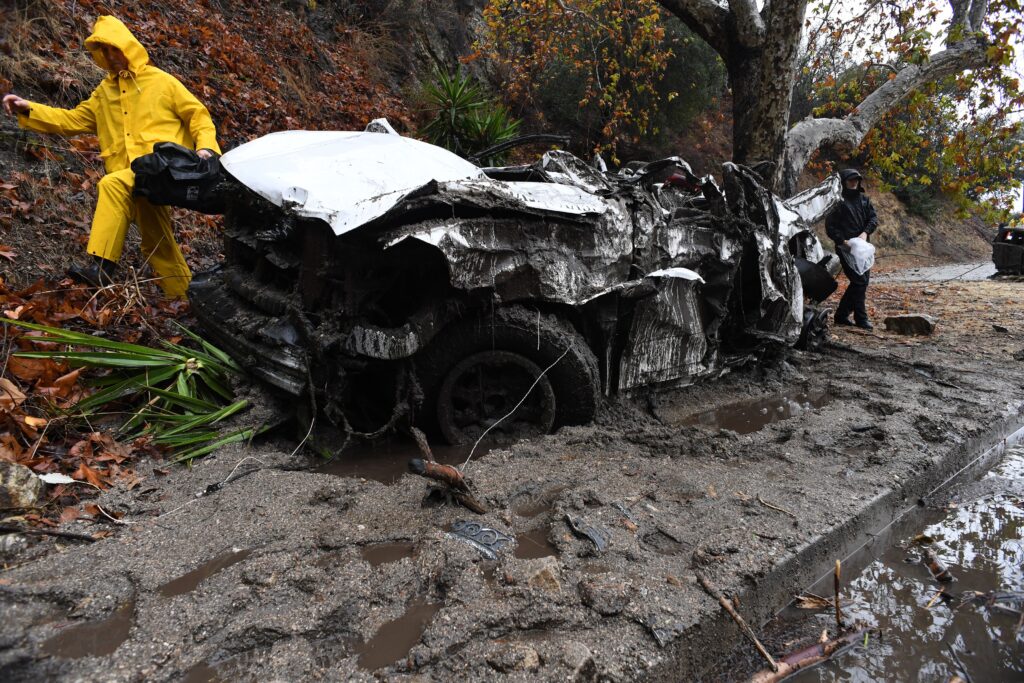 Scenes From the Devastating Mudslides in Southern California
