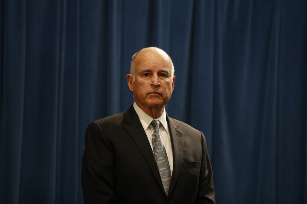 In a Final Round of Signatures and Vetoes, California's Governor Takes ...
