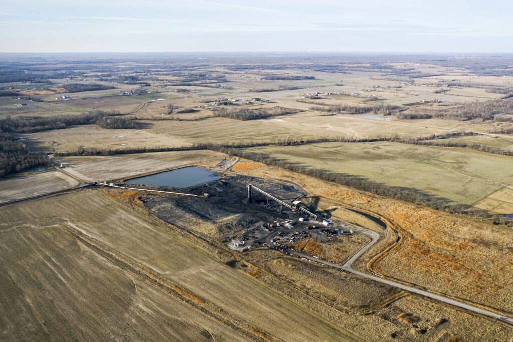 A Look Inside the Coal Communities in the Illinois Basin